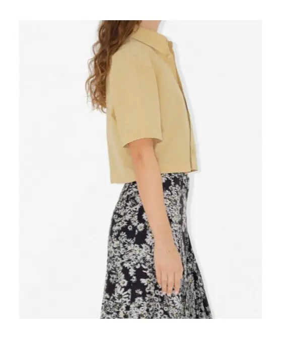 Burberry Cropped Cotton Shirt With Pointed Collar