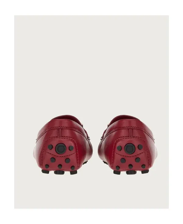 FERRAGAMO Gancini Plaque Moccasins - Red
