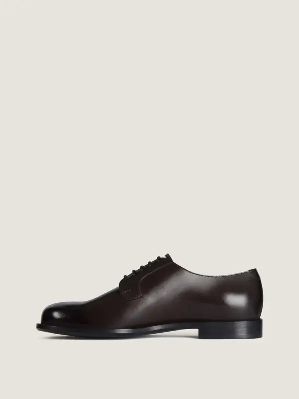Givenchy Derby Shoes In Leather