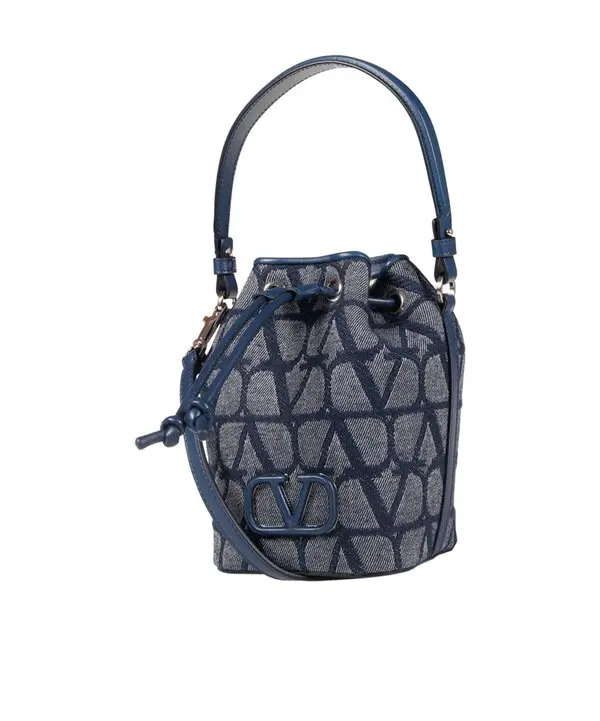 Valentino Garavani Vlogo Signature Bucket Bag