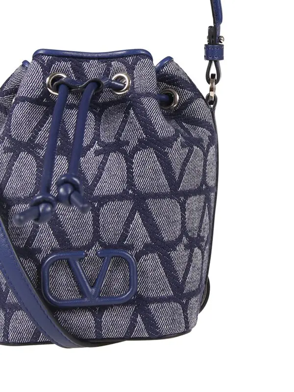 Valentino Garavani Vlogo Signature Bucket Bag