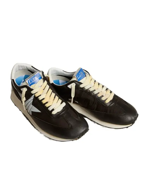 GOLDEN GOOSE Star Patch Panelled Sneakers