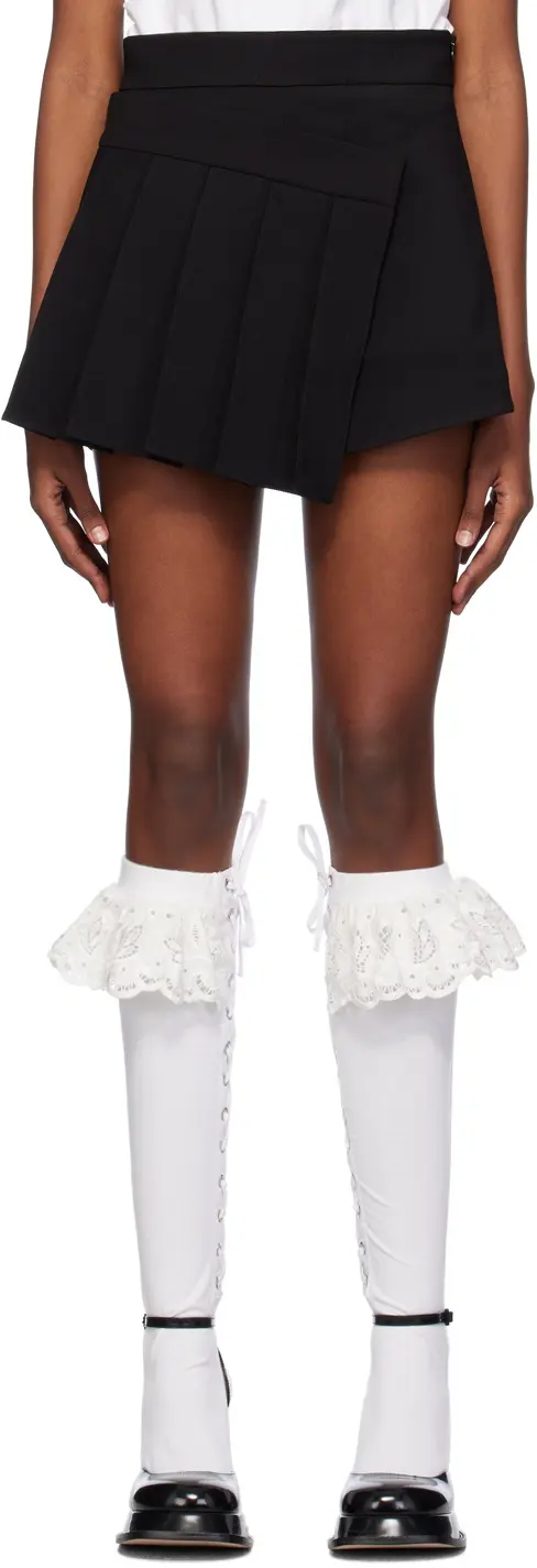 SHUSHU/TONG Pleated Shorts