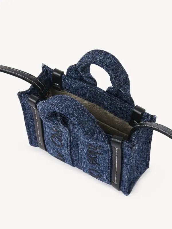 Chloé Logo Shoulder Bag