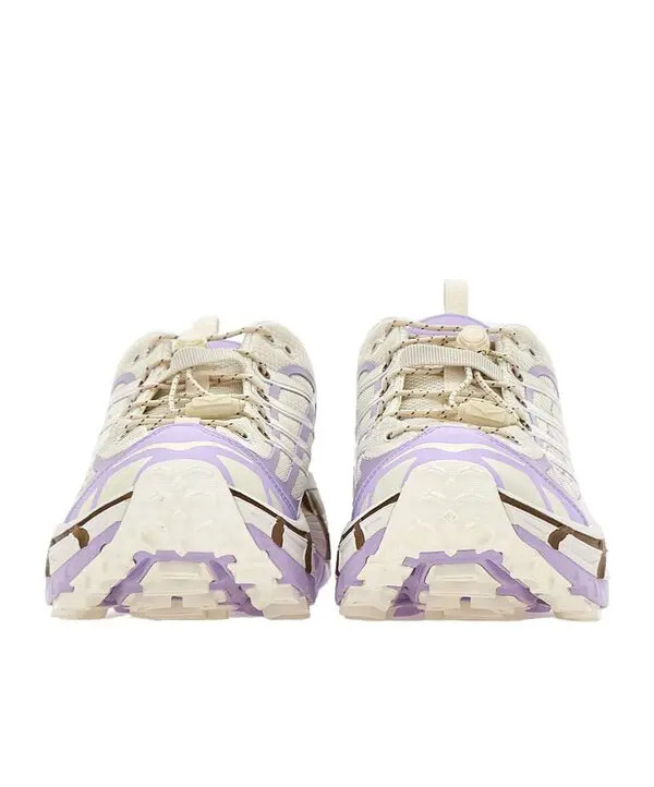 Hoka One One Round Toe Lace-up Sneakers