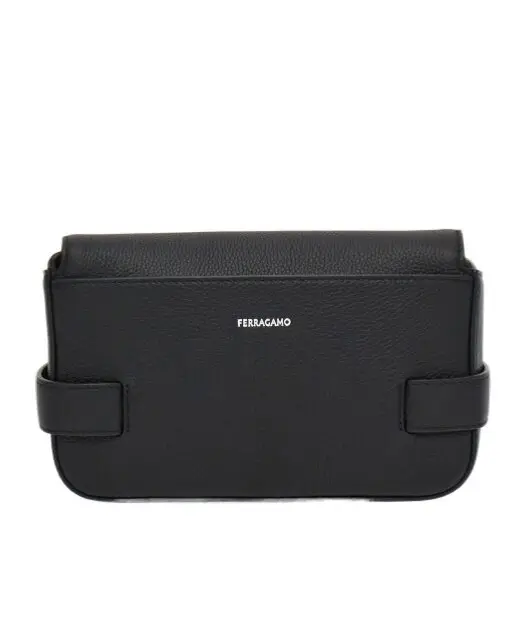 FERRAGAMO Gancini Buckle Messenger Bag