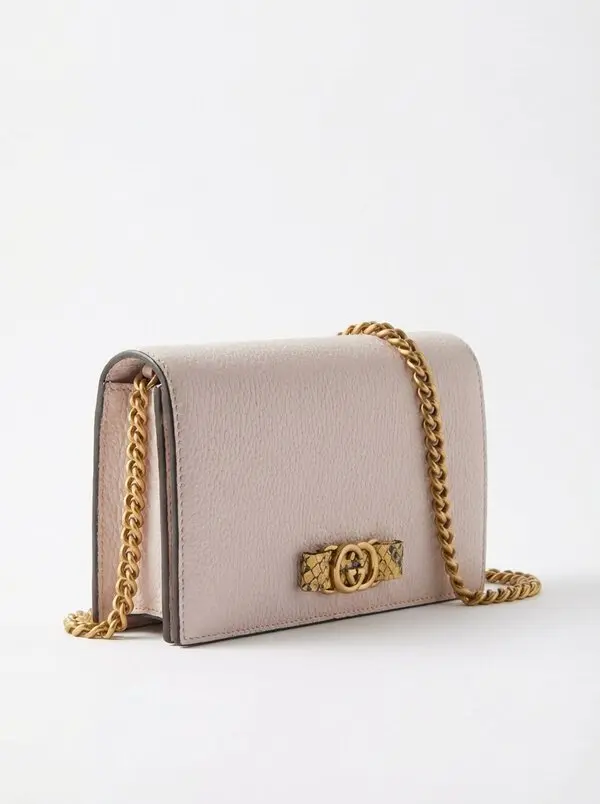 Gucci Gg Incrocio Leather Clutch With Chain Strap - White