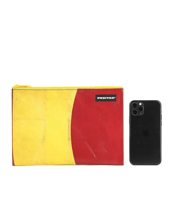 FREITAG Logo Clutch