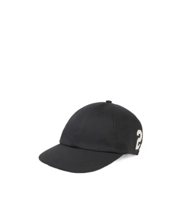 Gucci Baseball Cap With Logo Detail - Black