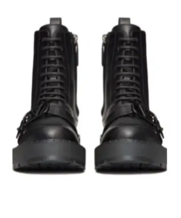 Valentino Garavani Vlogo Plaque Lace-up Combat Boots