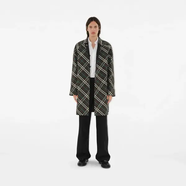 Burberry Nova Check Reversible Buttoned Coat
