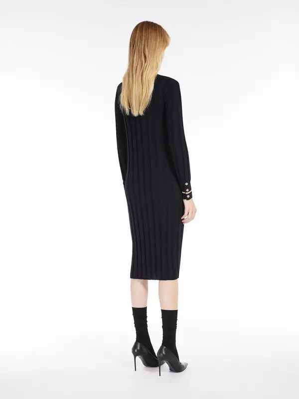 Max Mara Long Sleeve Ribbed Wool Yarn Dress
