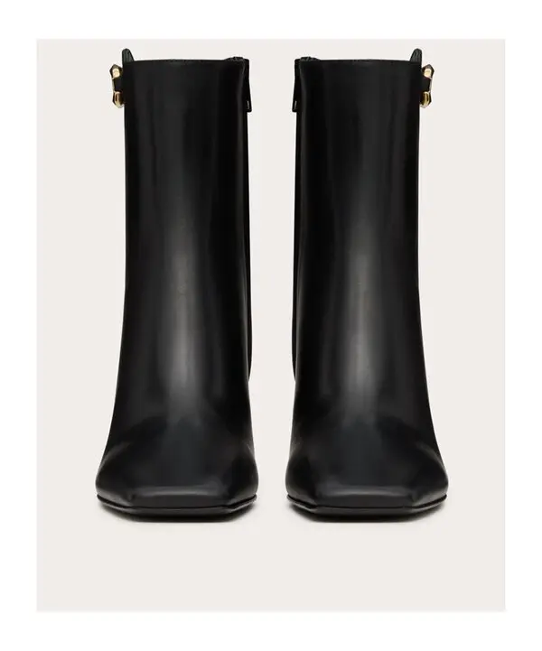 Valentino Garavani Vlogo Signature Square Toe Ankle Boots