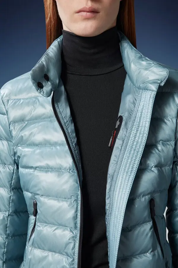 Moncler Walibi Short Down Jacket - Light Blue