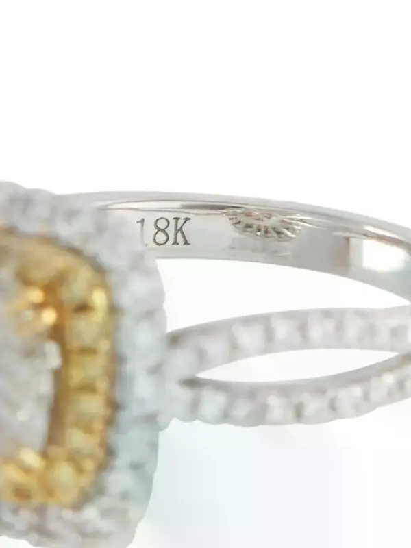 LB EXCLUSIVE 18k Gold Diamond Halo Ring