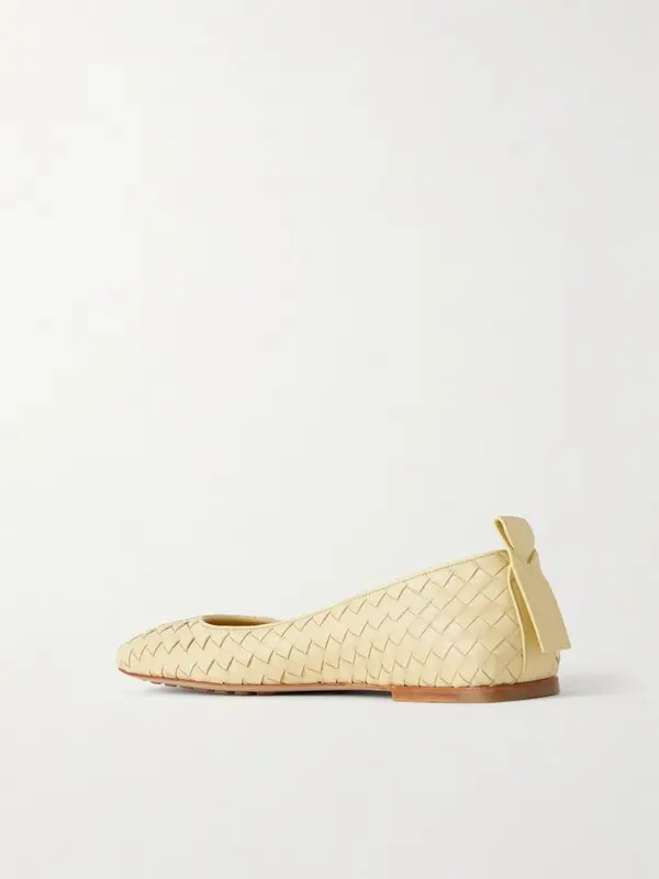 Bottega Veneta Charlotte Intrecciato Leather Ballet Flats - Yellow