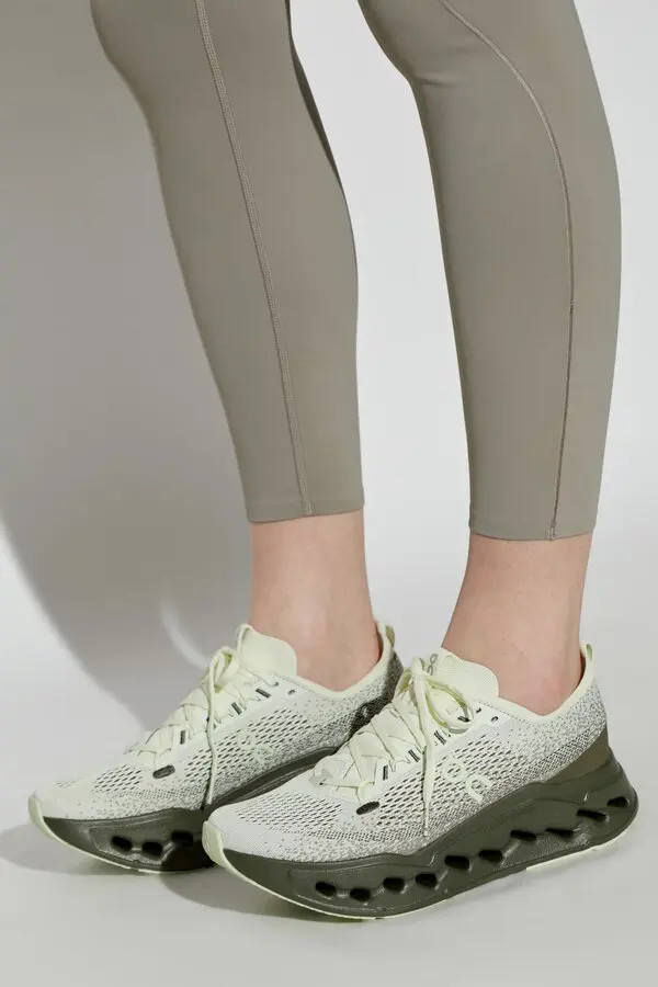 On Cloudsurfer Max Athletic Footwear