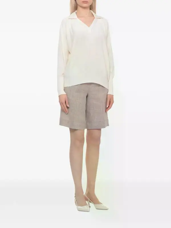 D.exterior Chain-trimmed Collared Top