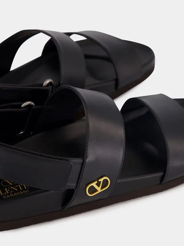 Valentino Garavani Studshield Sandals