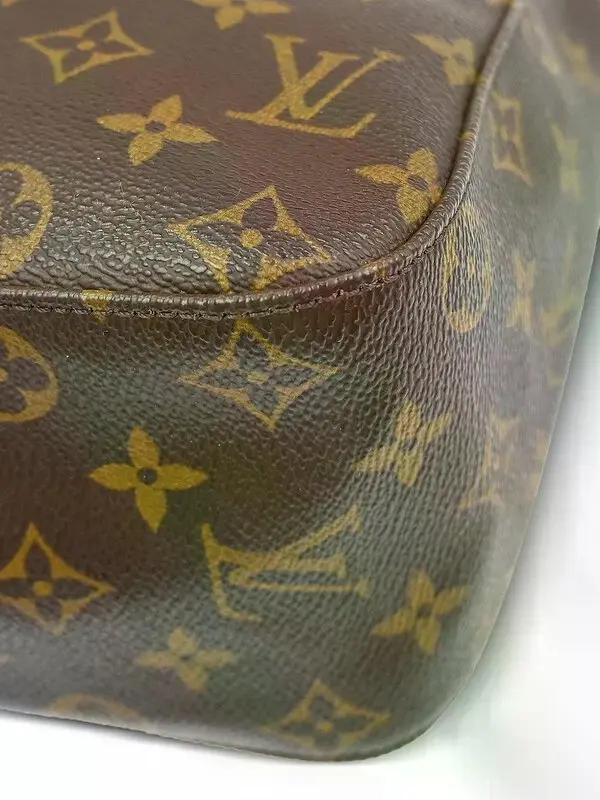 LOUIS VUITTON Looping Gm Shoulder Bag
