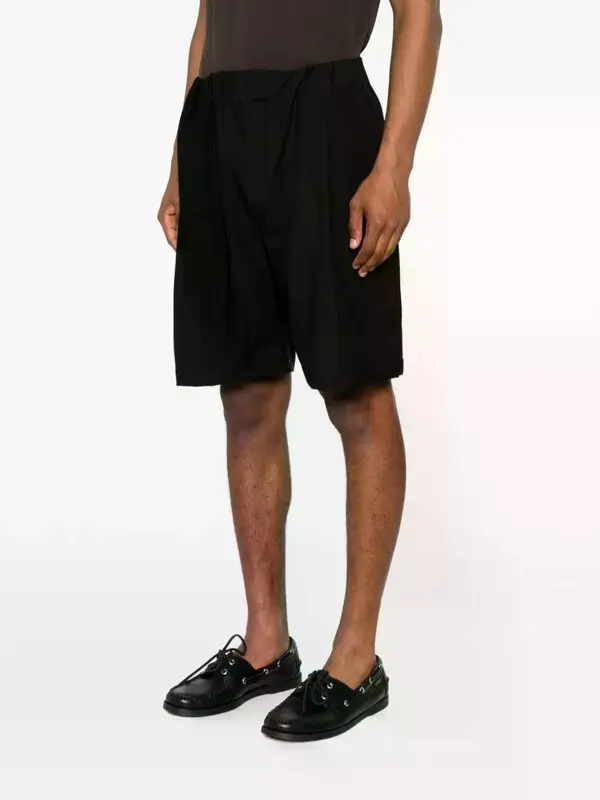 HOSIO Pleated Elasticated-waist Shorts
