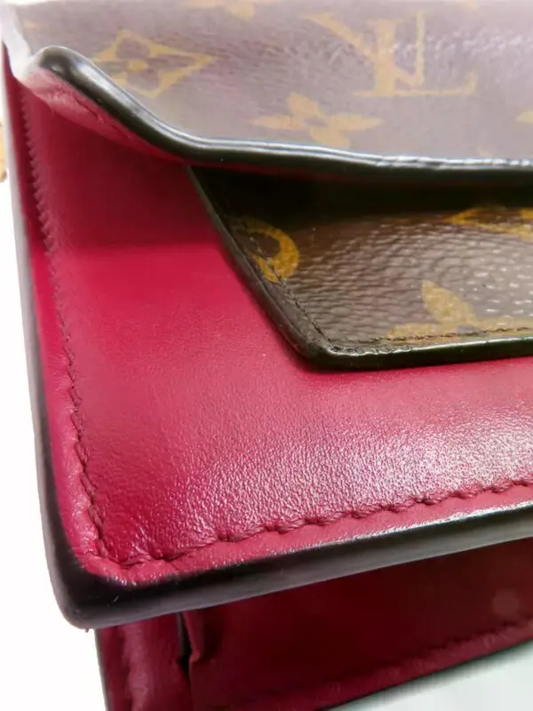 LOUIS VUITTON Portefeuille Flore Monogram Crossbody Bag