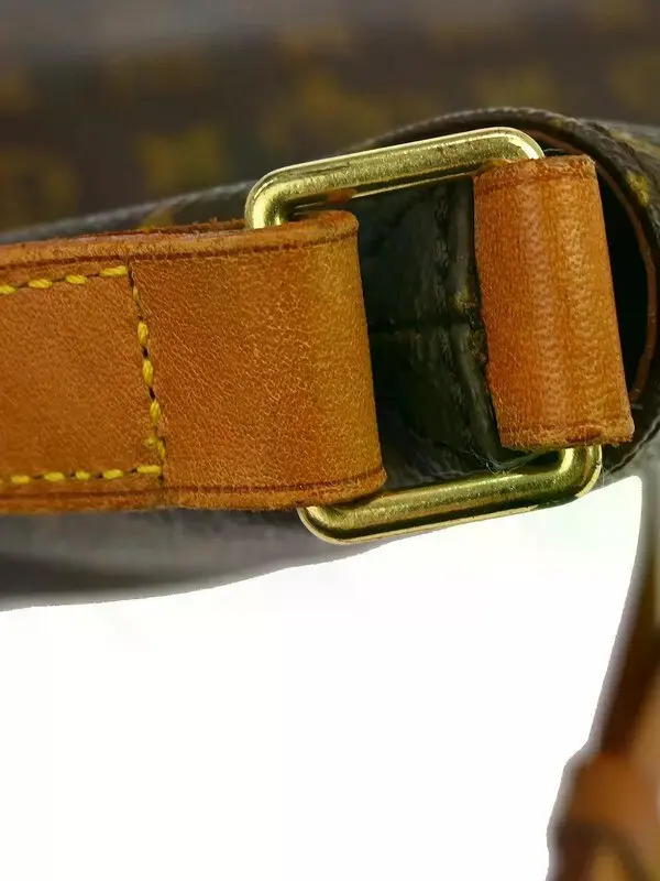 LOUIS VUITTON Monogram Musette Shoulder Bag