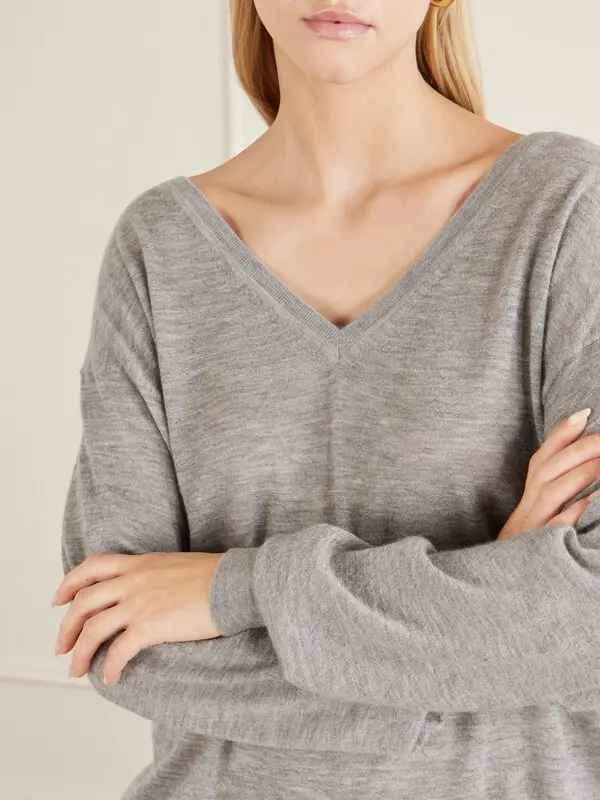 FRAME Cashmere V-neck Sweater