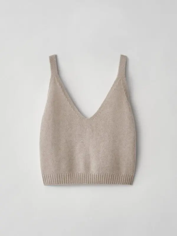 LISA YANG The Violia Top