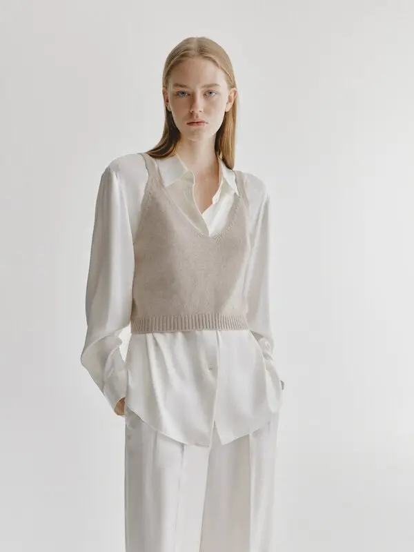 LISA YANG The Violia Top