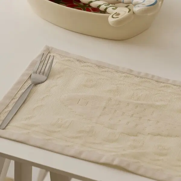 DAMSON MADDER Ercu Filet Lace Placemats