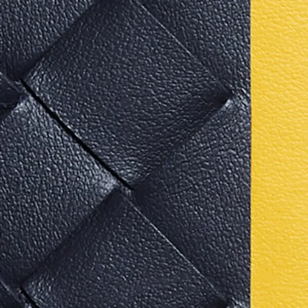 Bottega Veneta Leather Intrecciato Bifold Wallet - Blue