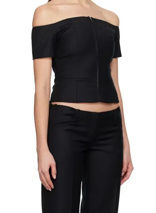 AYA MUSE Off-the-shoulder Zip-up T-shirt