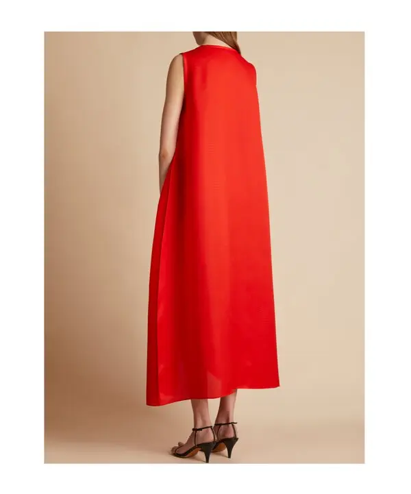 Khaite Sleeveless Scoop Neck Maxi Dress