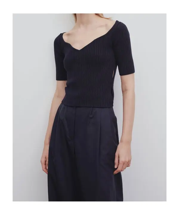 THE ROW Short-sleeved Sweater With Heart-shaped Neckline