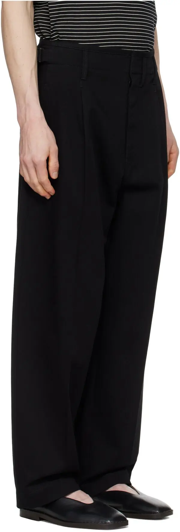 LEMAIRE Pleated Straight Leg Trousers - Black