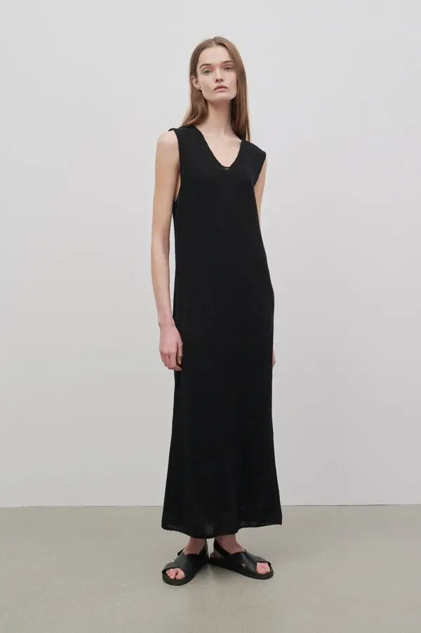 THE ROW Sleeveless V-neck Maxi Dress
