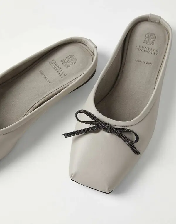 Brunello Cucinelli Monili Bow Leather Mules