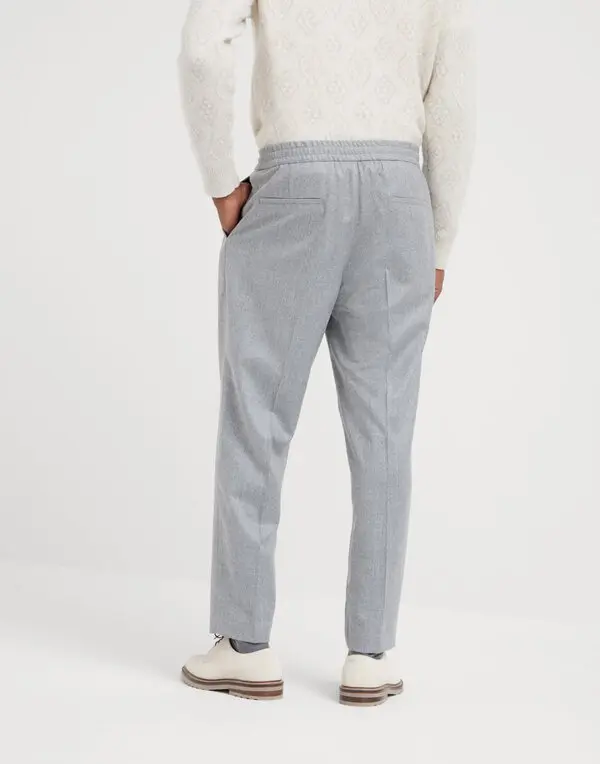 Brunello Cucinelli Pleated Tapered Leg Trousers - Grey