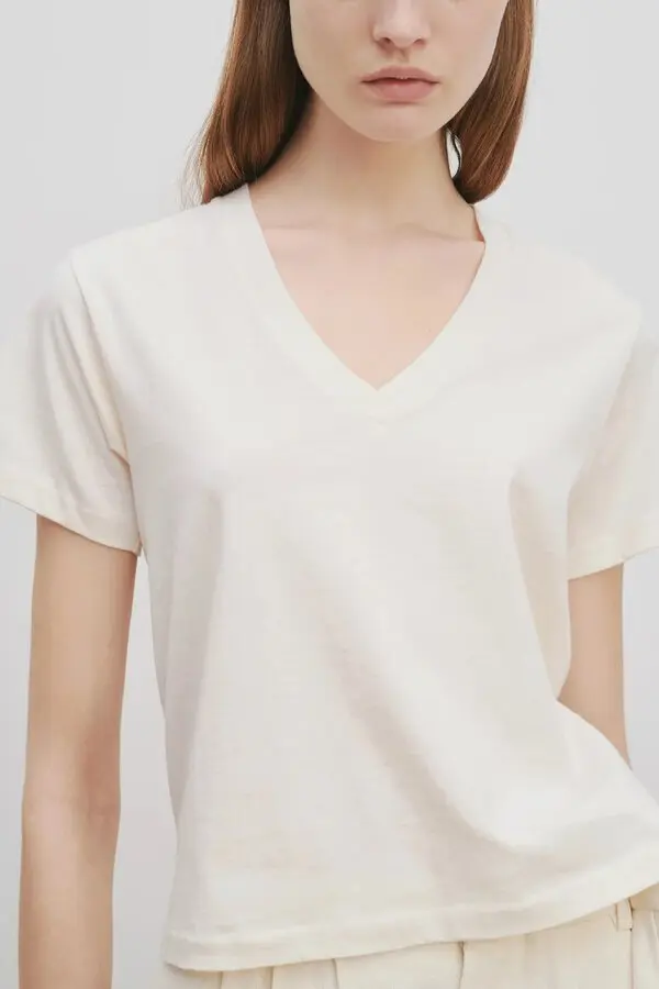 THE ROW Tala V-neck T-shirt