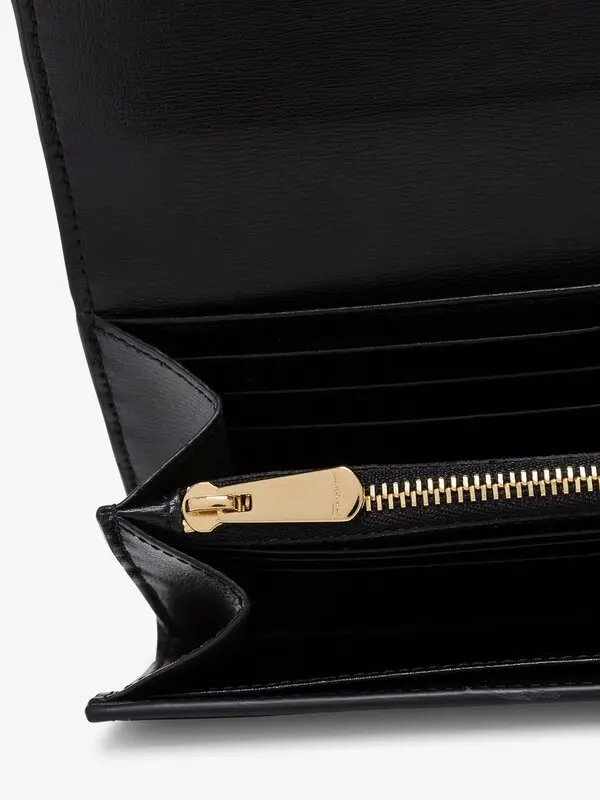 FERRAGAMO New Vara Wallet