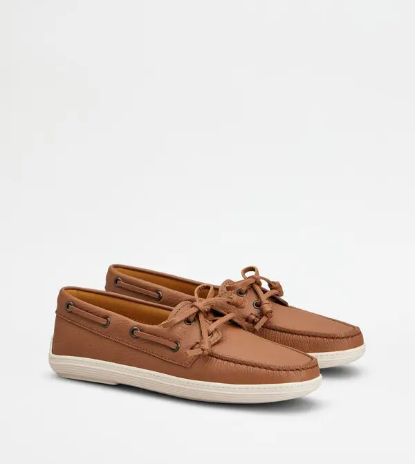 TOD'S Leather Boat Shoes