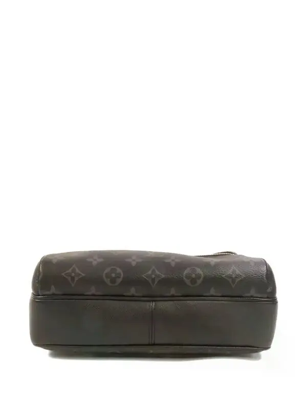 LOUIS VUITTON Monogram Eclipse Outdoor Messenger Bag