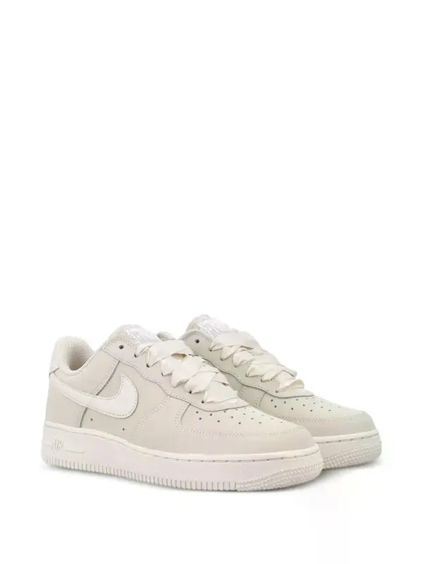 Nike Force 1 Retro Premium Sneakers