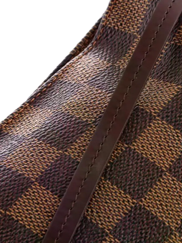LOUIS VUITTON Navona Pochette Accessoires Damier Clutch Bag