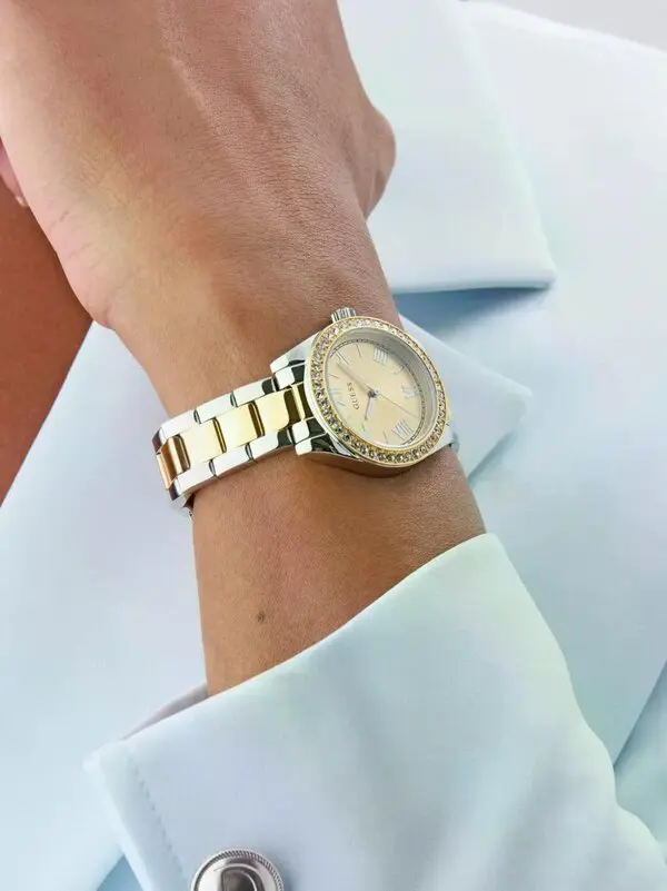 Guess Luna 30mm Watch