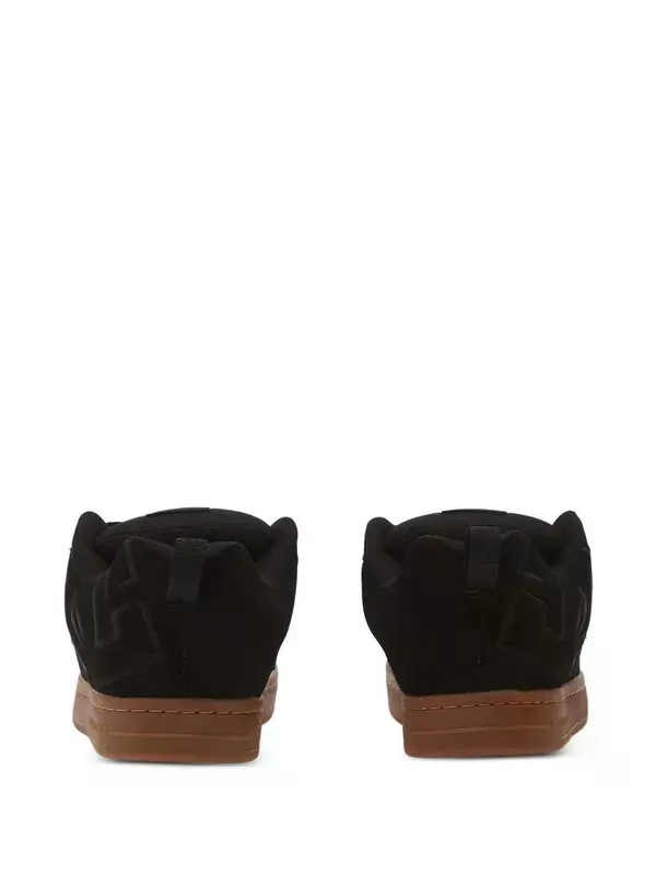 DC SHOES Embossed Logo Sneakers