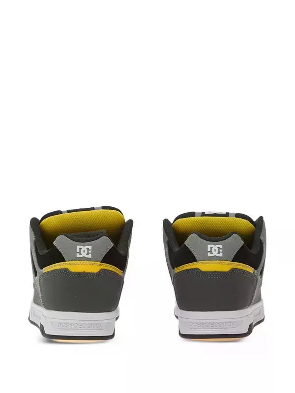 DC SHOES Stag Sneakers