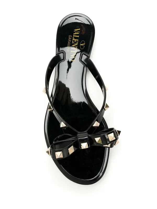 Valentino Garavani Rockstud Embellished Thong Sandals - Black