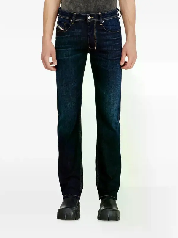 DIESEL® Larkee Straight-leg Jeans